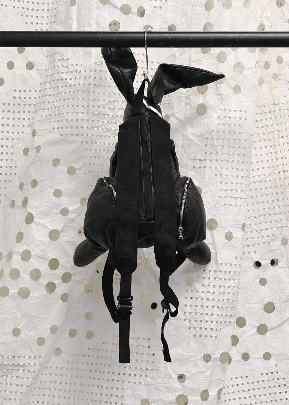 Hare Backpack Black – RÆBURN